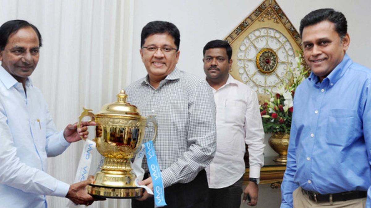 Sunrisers Hyderabad owner calls on Chief Minister - The Hindu