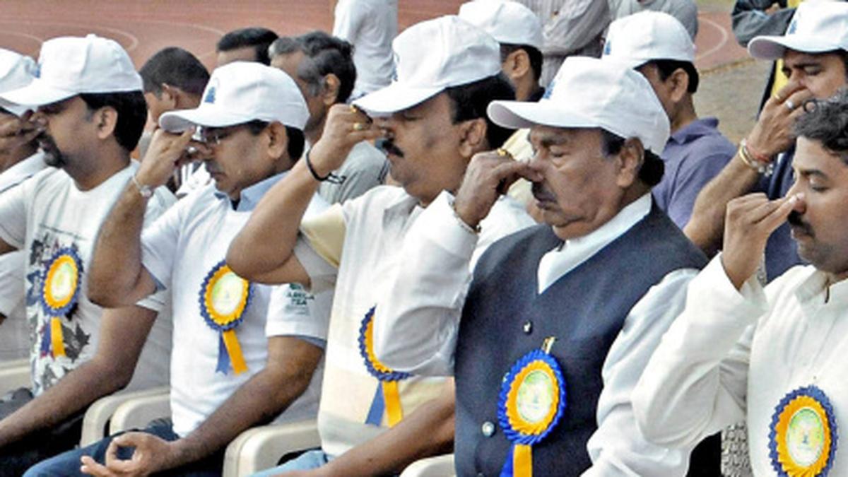 Shivamogga district celebrates International Day of Yoga - The Hindu