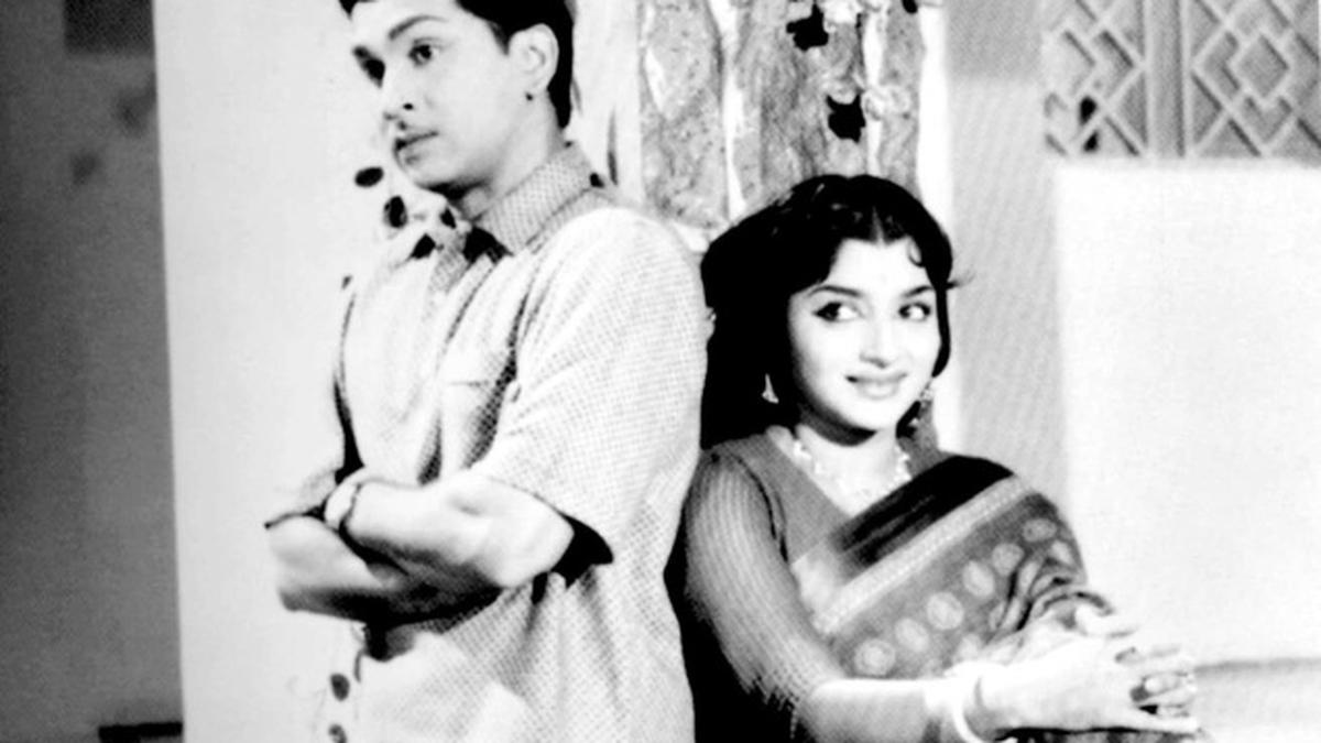 IDDARU MITHRULU (1961) - The Hindu