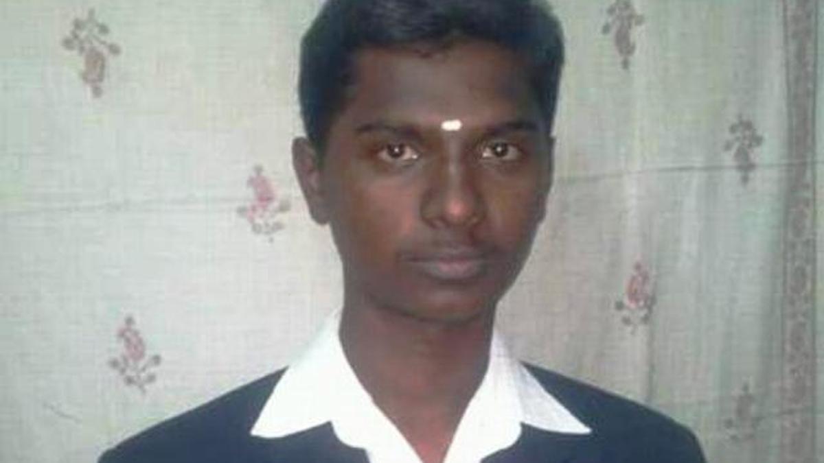 Ramkumar denies killing Swathi, attempting suicide; seeks bail - The Hindu