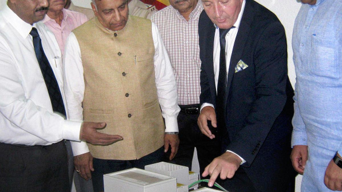 First earthquake warning system in Gurgaon - The Hindu