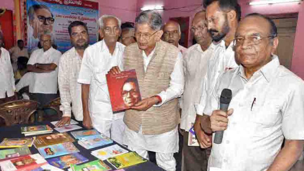 Special issue on Dasarathi released - The Hindu