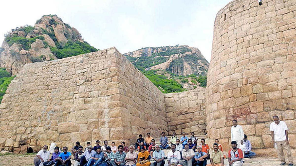 A walk to Sankari Fort for a cause - The Hindu