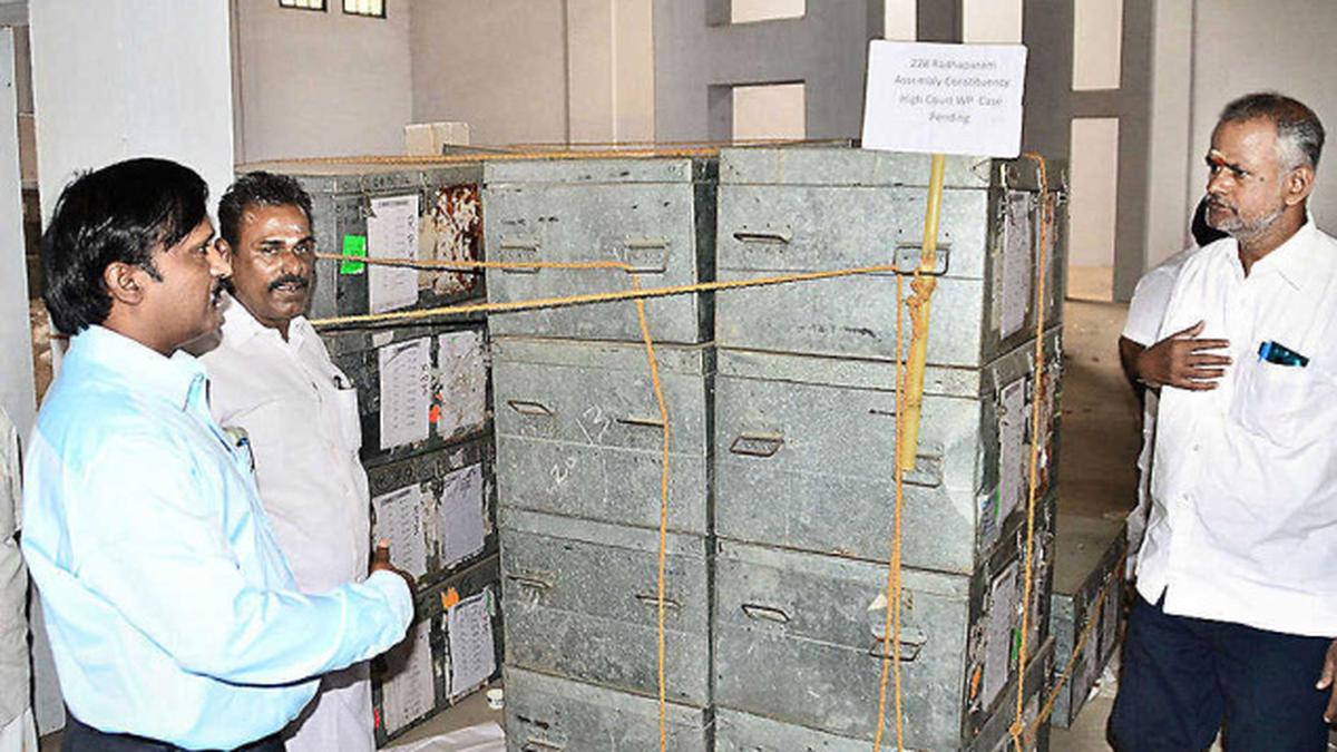 Radhapuram issue: Ballot units shifted - The Hindu