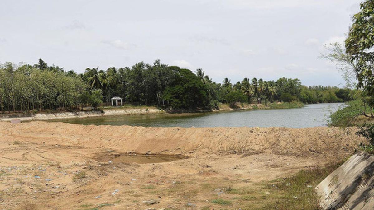 Bed dam being constructed - The Hindu