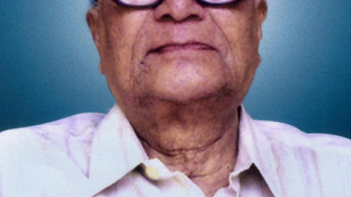 Eminent botanist Sundaralingam passes away - The Hindu