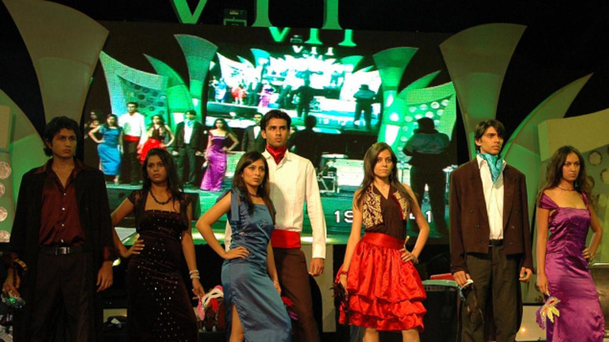 Participants enthral audience with hair-raising rhythms at VIT cultural ...