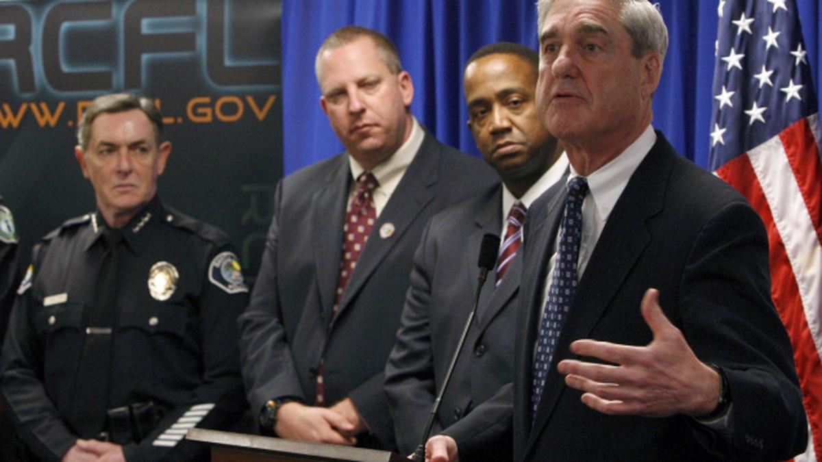 FBI director defends sting operations - The Hindu