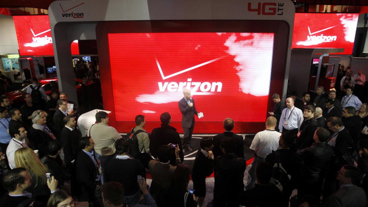 Verizon reveals first 4G wireless tablets, phones - The Hindu