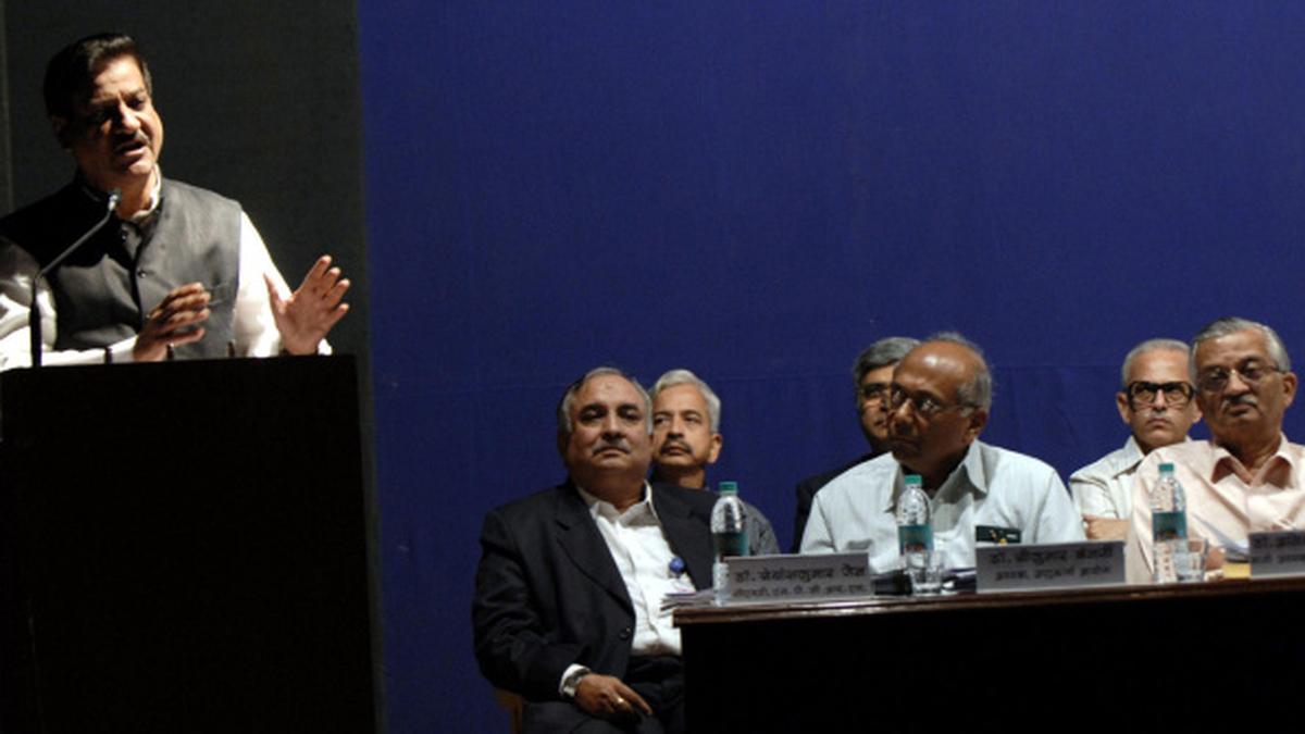 Government, experts back Jaitapur project - The Hindu