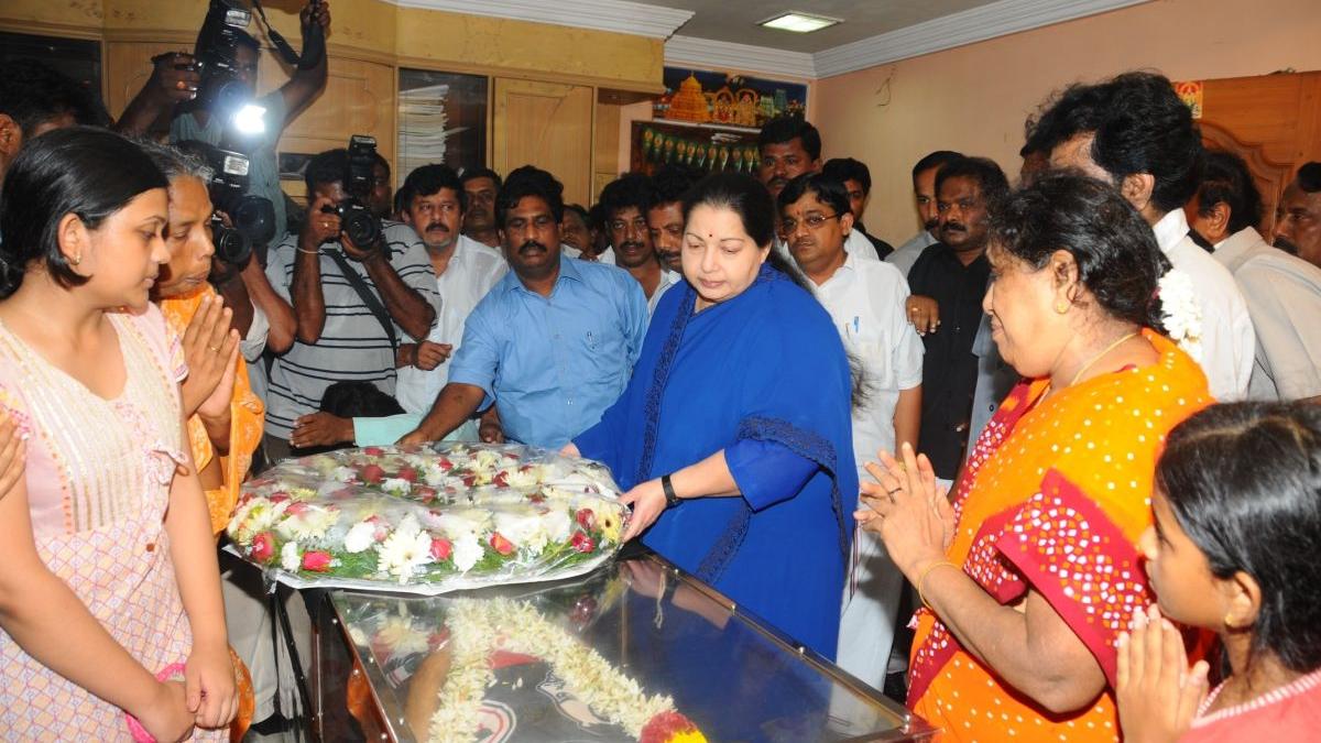 Actor and former MP S.S. Chandran passes away - The Hindu