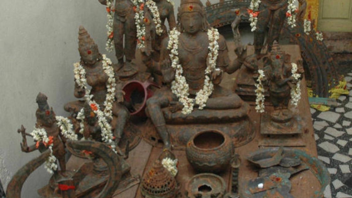 Seven ancient idols unearthed - The Hindu