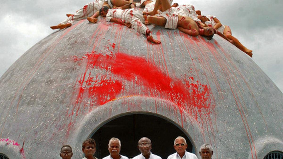 Elders recount Parkal massacre - The Hindu