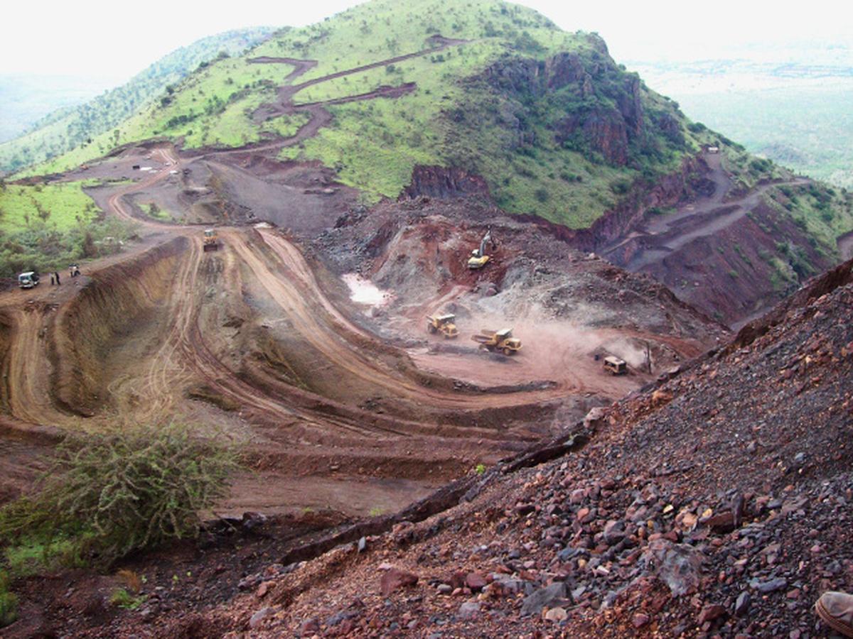 Special team cracks down on illegal mining in Bellary - The Hindu