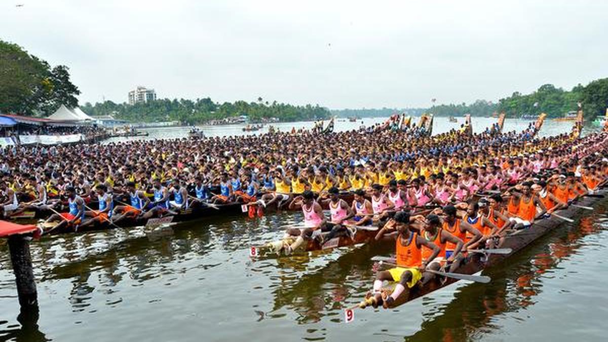 Kattil Thekkethil lifts President’s trophy - The Hindu