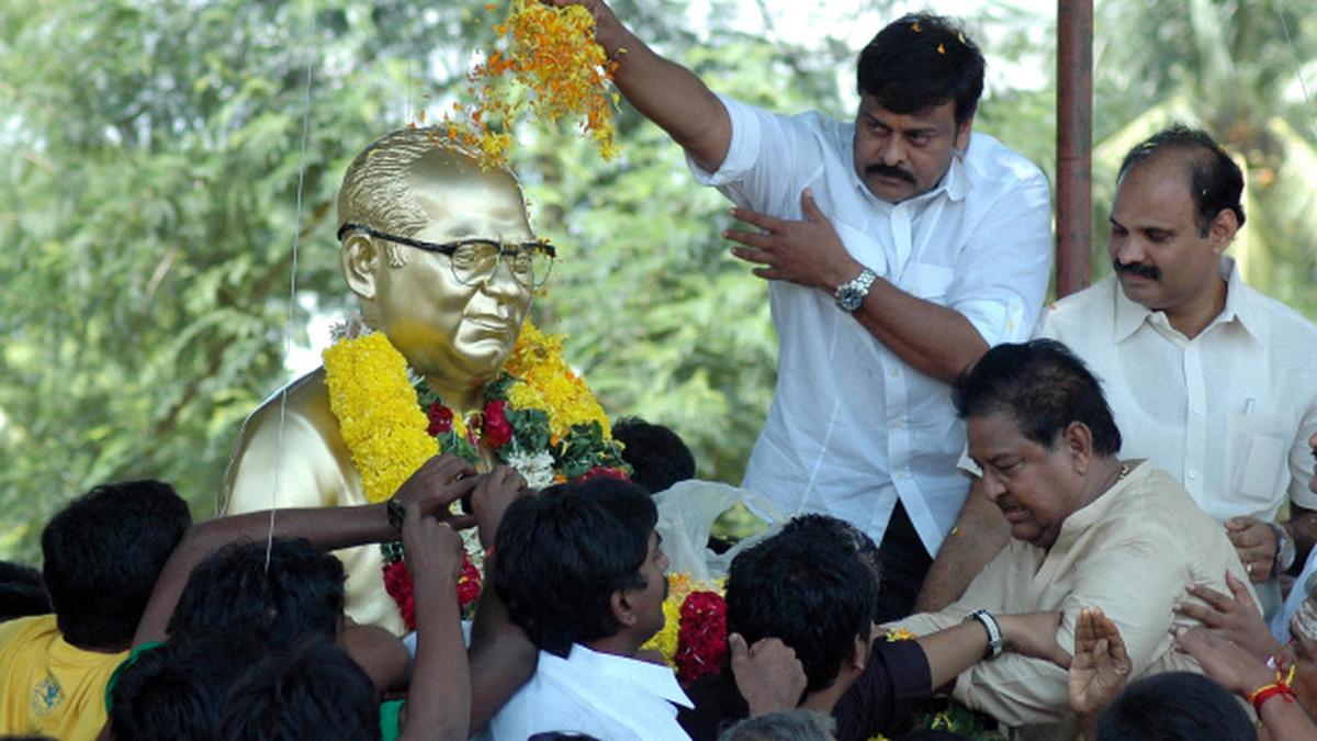 S.V. Ranga Rao's bronze statue unveiled - The Hindu