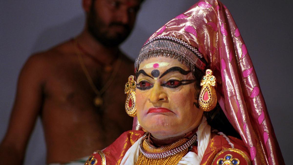 Sivaraman brought distinct touch to various roles - The Hindu