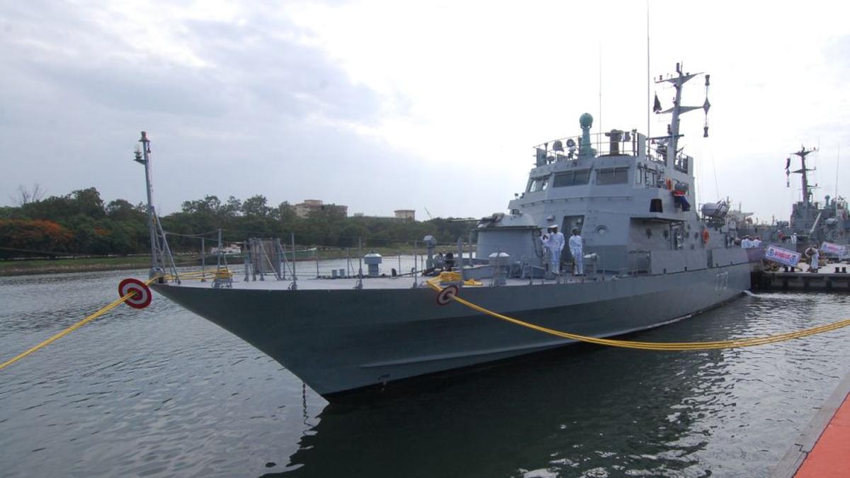 Navy gets two high-speed warships - The Hindu
