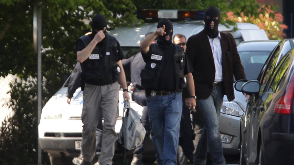 ETA members sentenced to 1,040 years for 2006 car bombing - The Hindu