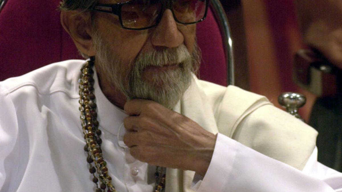 Thackeray opposes caste-based census - The Hindu