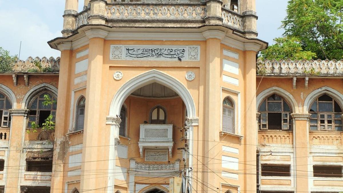 Situation peaceful in riot-hit areas of Hyderabad - The Hindu