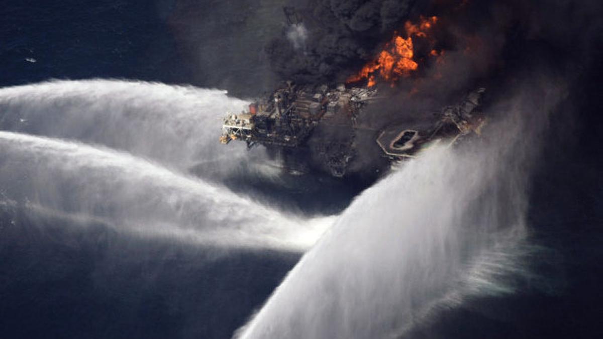 Oil drilling accidents prompting new safety rules - The Hindu