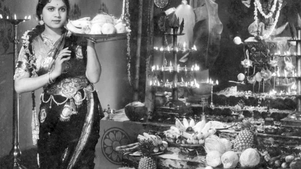 Savithiri (1941) - The Hindu