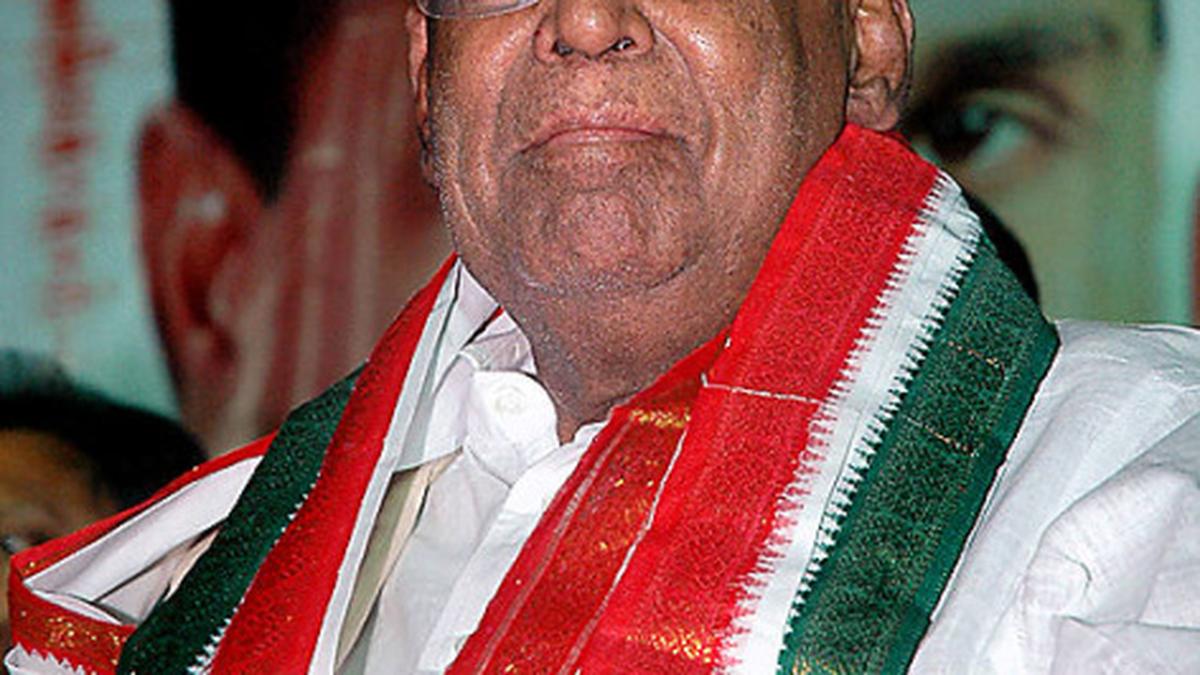 Koneru passes away - The Hindu