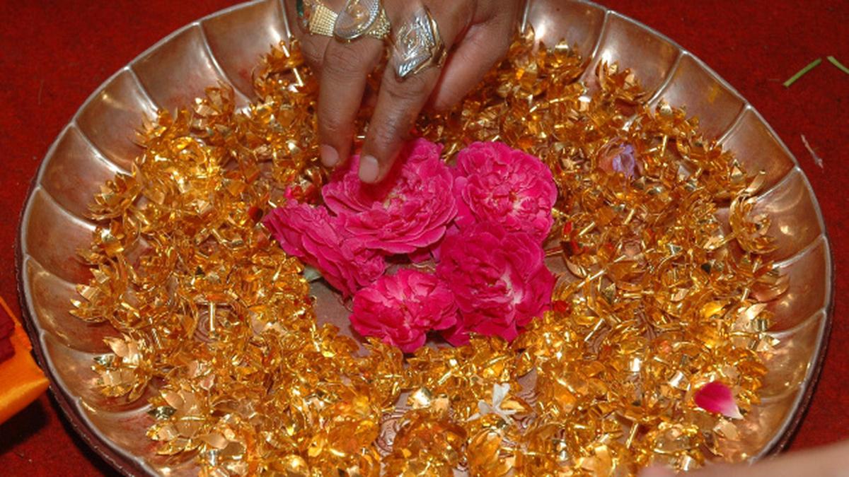 Golden offering to goddess Durga - The Hindu