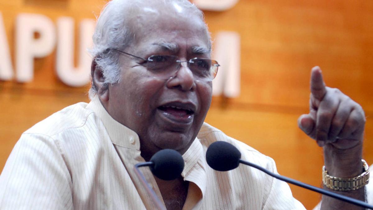 Denied role in film, Thilakan to stage sit-in - The Hindu