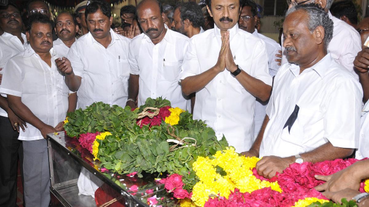 W.R. Varada Rajan cremated - The Hindu