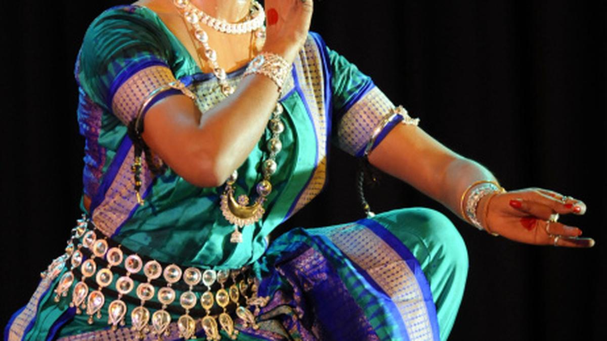 Statuesque postures - The Hindu