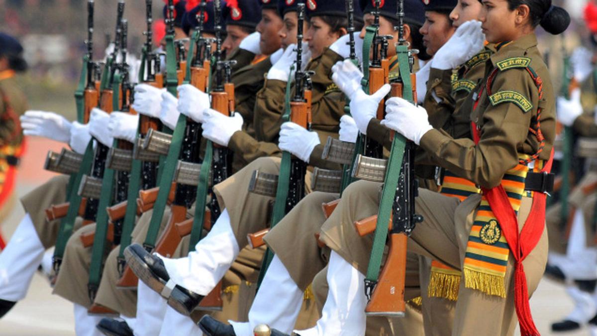 Female constables make their debut into border police - The Hindu