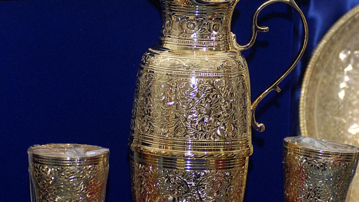 Handicraft exports jump 44 p.c. in November - The Hindu