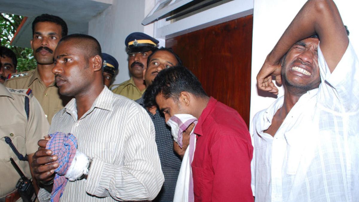 Two accused in Muthoot murder case surrender in Tirunelveli court - The ...