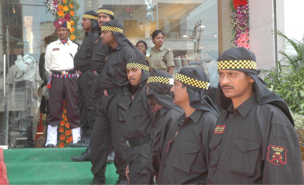 U.P. to rope in private security guards to tackle terror - The Hindu