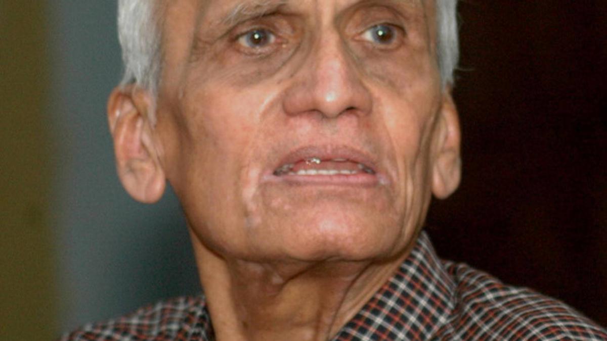 Veteran journalist Bhargava dies - The Hindu