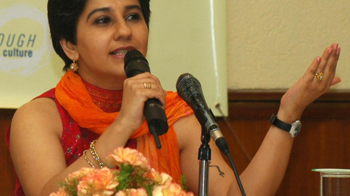 Mallika Dutt wins American Courage Award - The Hindu