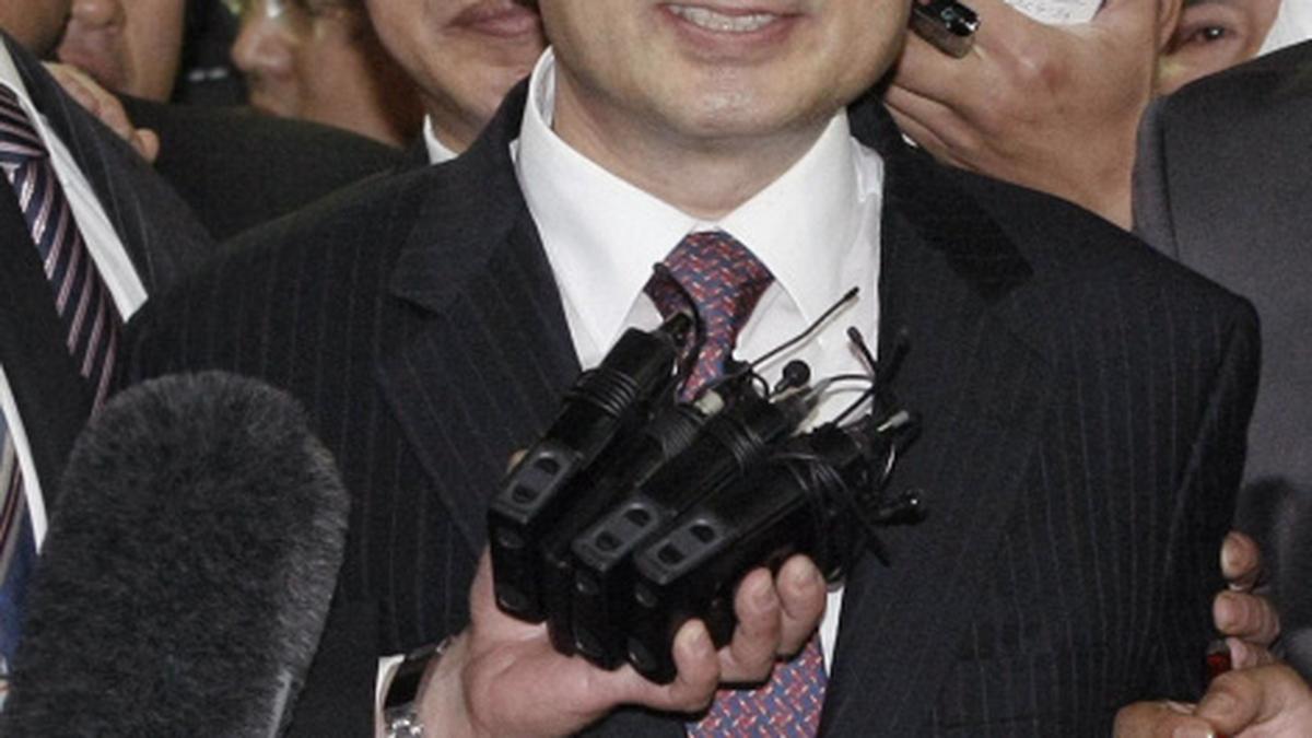 Disgraced cloning expert convicted in South Korea - The Hindu