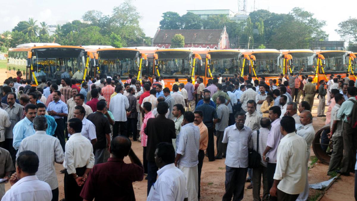 Low-floor AC buses under JNNURM launched - The Hindu