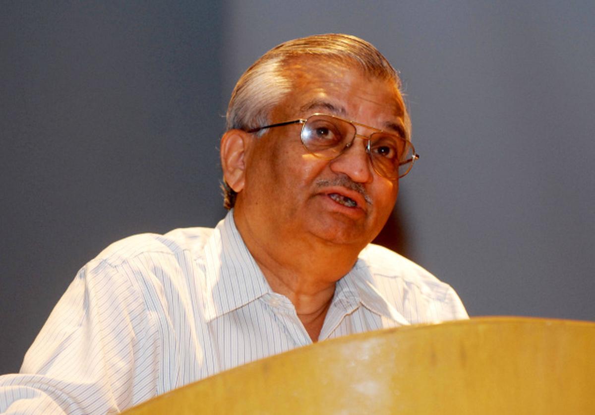 Kakodkar wants science anchored in society - The Hindu