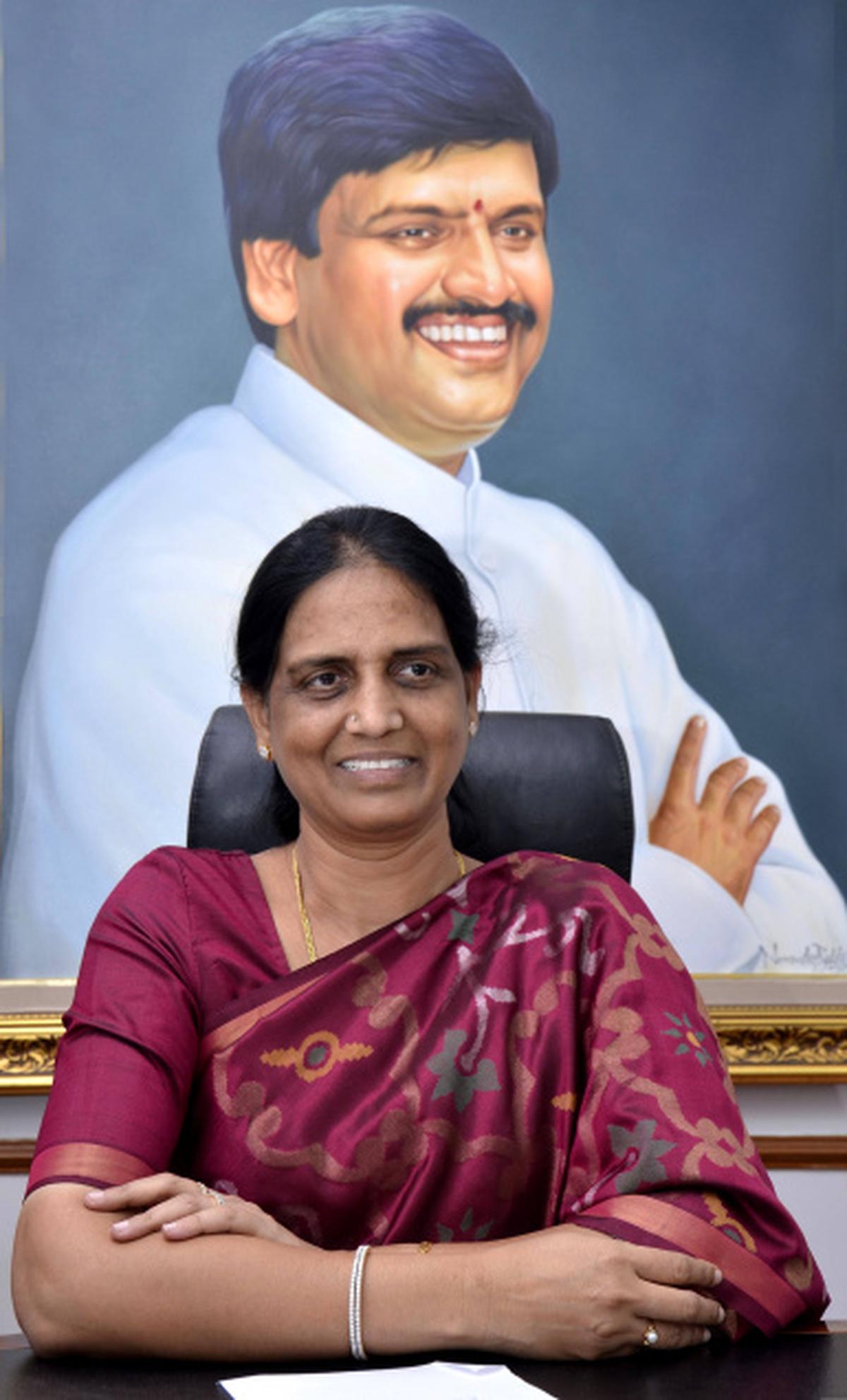 Sabita Reddy all set to join Telangana Rashtra Samithi - The Hindu