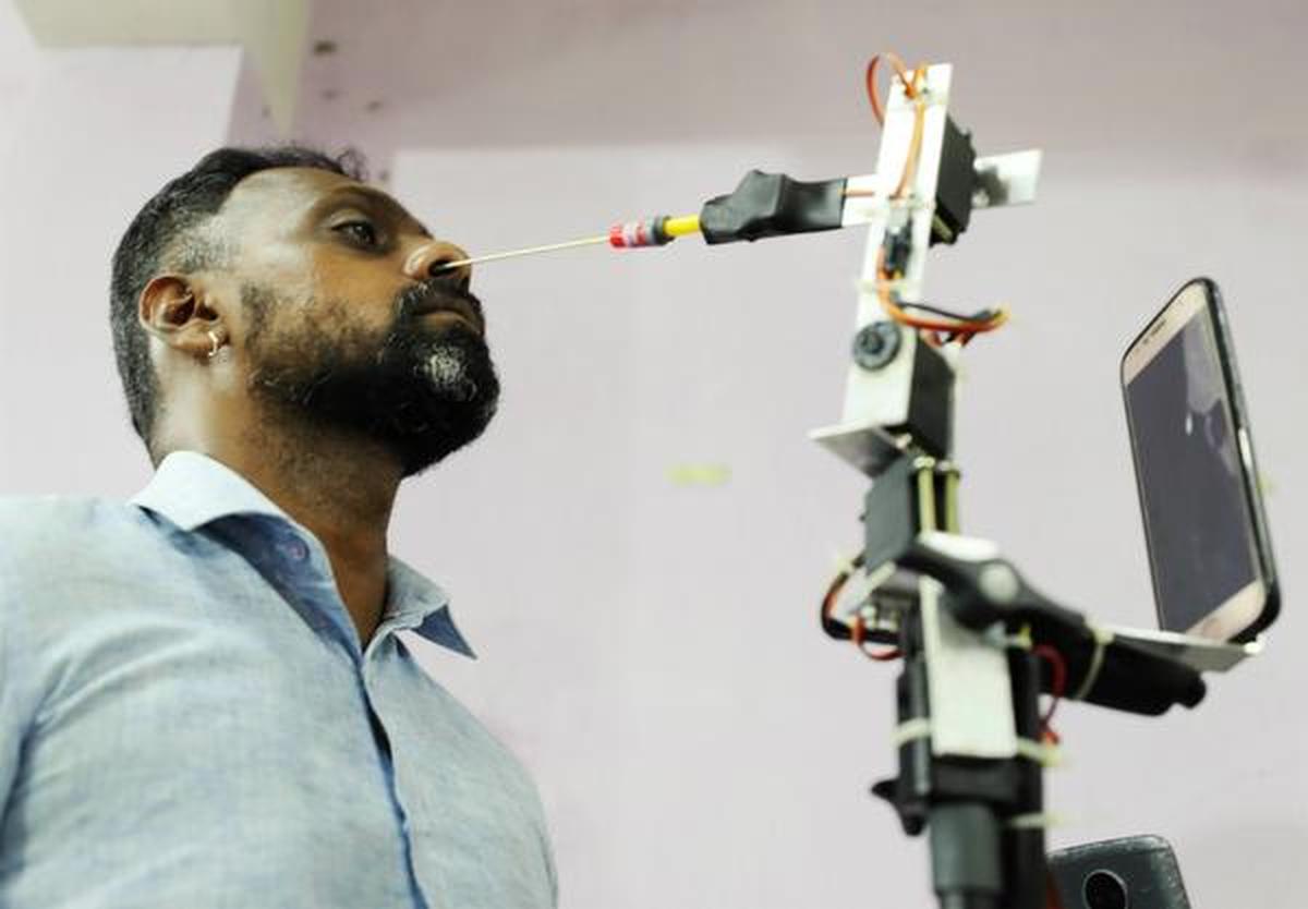 A 'Smart Swab Robot' to help collect COVID-19 test samples - The Hindu