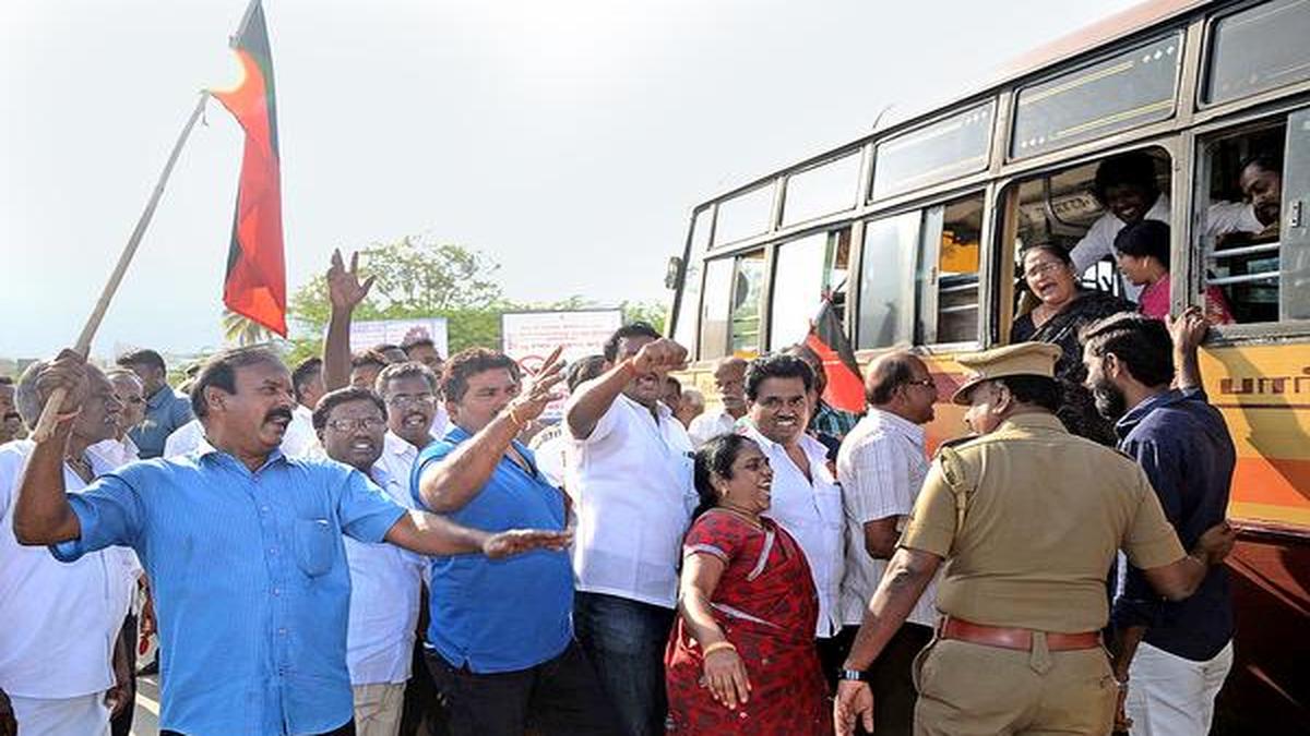 DMK members block roads, arrested - The Hindu