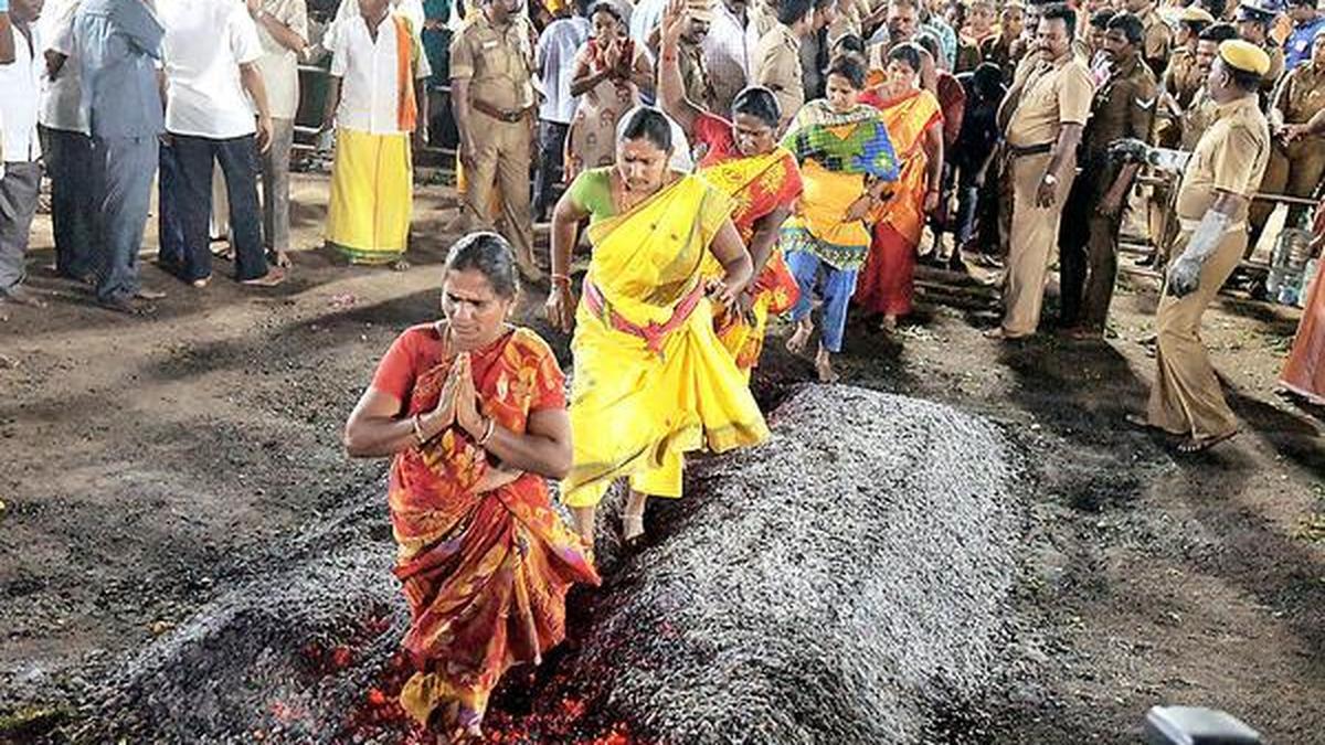 Kundam festival held at Bannari Amman Temple - The Hindu
