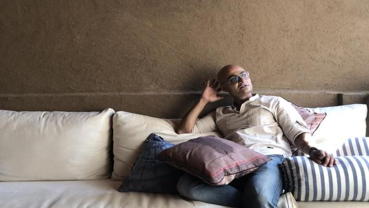 Manil Gupta brings his paintings to Coimbatore - The Hindu