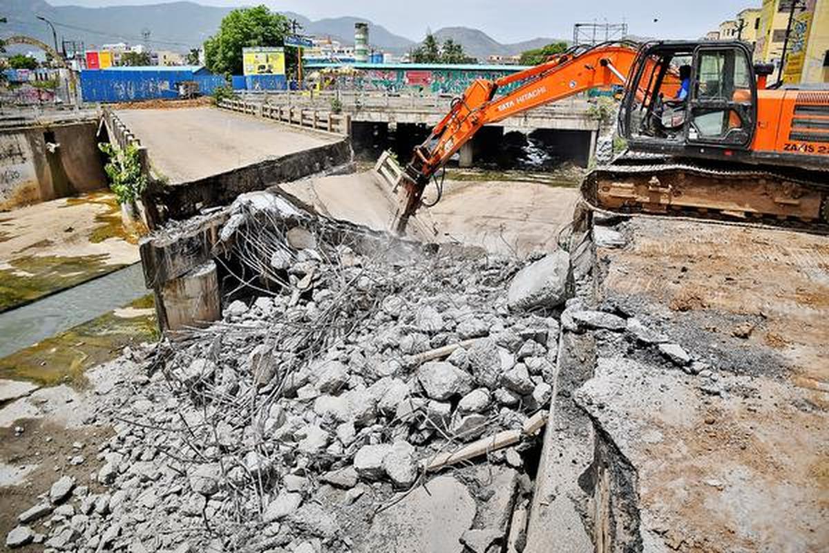 Construction of two-tier bus stand in Salem likely to be completed by ...