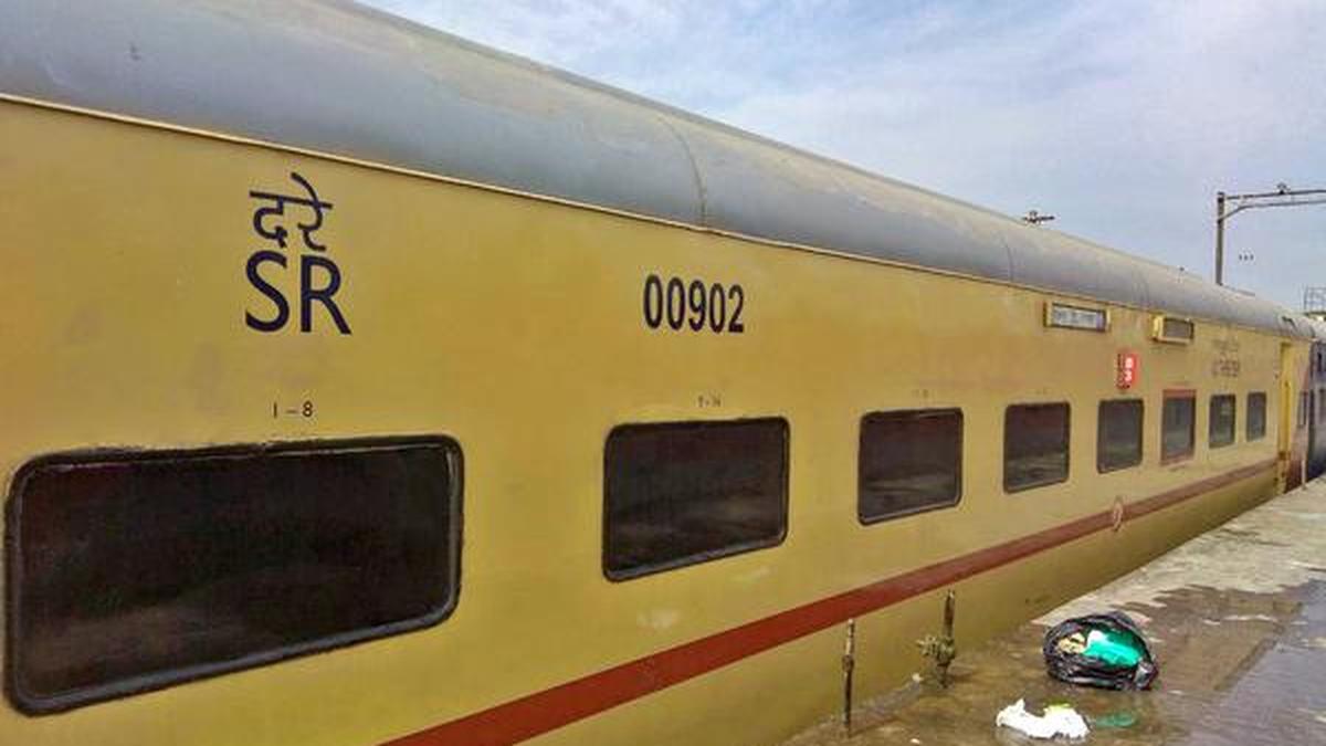 Kongu Express to get Utkrisht coaches - The Hindu