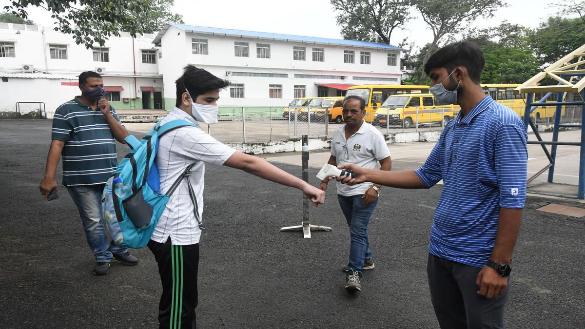 Students, staff shouldn't be allowed to enter school premises without ...