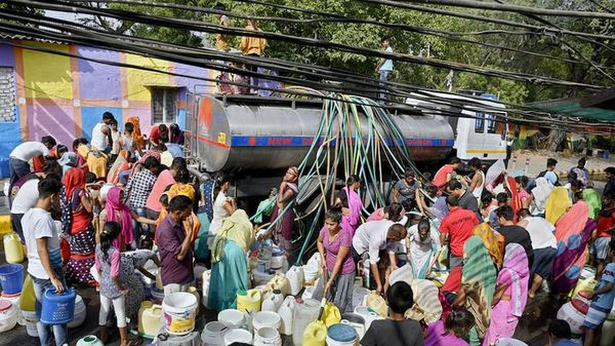 CM promises Tughlakabad residents piped drinking water in one week ...